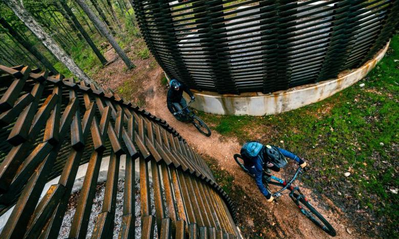 Monument Trails | Arkansas State Parks